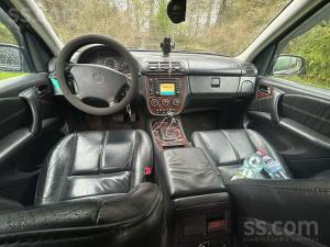 Melns Mercedes-Benz ML 270 2003 Jelgava, ar dzinēja tilpumu 2.70 L un nobraukumu 402 tūkst. km par 3500 €, foto 7 vietnē AUTOMOTO.COM.LV