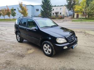 Melns Mercedes-Benz ML 270 2003 Viļņa, ar dzinēja tilpumu 2.69 L un nobraukumu 296 tūkst. km par 2999 €, foto 3 vietnē AUTOMOTO.COM.LV