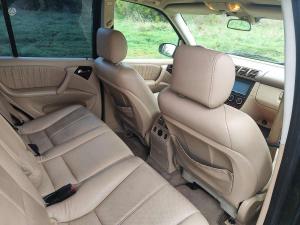 Melns Mercedes-Benz ML 270 2003 Viļņa, ar dzinēja tilpumu 2.69 L un nobraukumu 296 tūkst. km par 2999 €, foto 12 vietnē AUTOMOTO.COM.LV