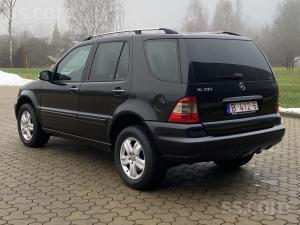 Melns Mercedes-Benz ML 270 2004 Rīga, ar dzinēja tilpumu 2.70 L un nobraukumu 0 tūkst. km par 8500 €, foto 2 vietnē AUTOMOTO.COM.LV