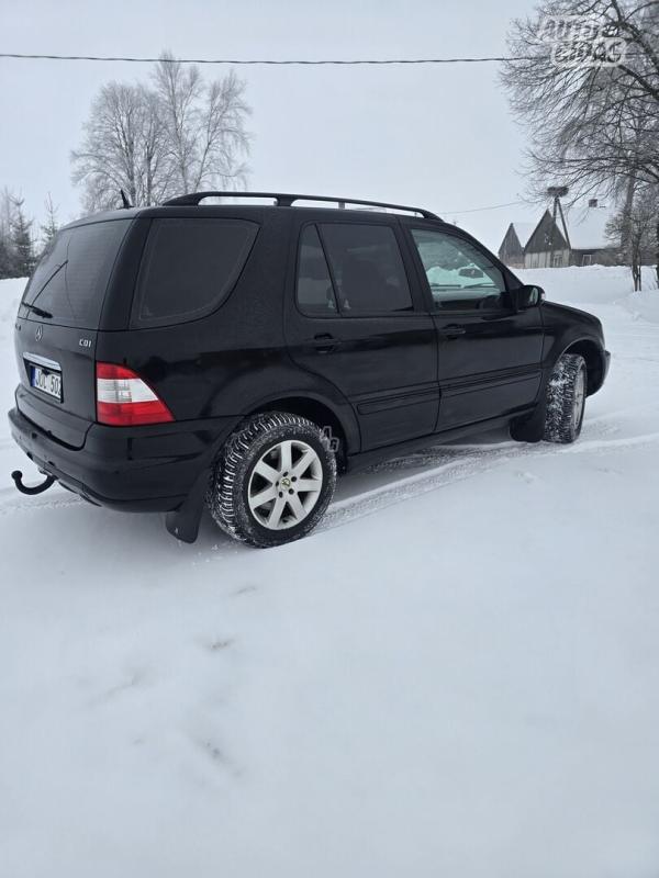 Melns Mercedes-Benz ML 270 2004 Telšiai, ar dzinēja tilpumu 2.70 L un nobraukumu 361 tūkst. km par 2850 €, foto 8 vietnē AUTOMOTO.COM.LV