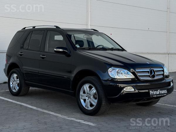 Melns Mercedes-Benz ML 270 2004 Rīga, ar dzinēja tilpumu 2.70 L un nobraukumu 0 tūkst. km par 8500 €, foto 3 vietnē AUTOMOTO.COM.LV