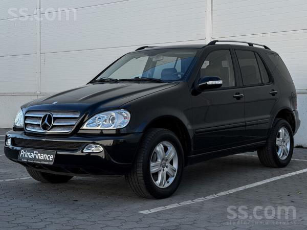 Black Mercedes-Benz ML 270 2004 in Riga, with an engine capacity of 2.70 L and mileage of 0 thousand km for 8500 €, photo 1 on AUTOMOTO.COM.LV