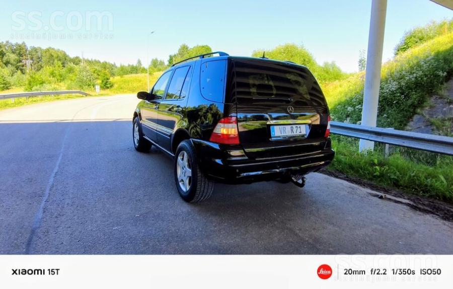 Black Mercedes-Benz ML 270 2004 in Rezekne, with an engine capacity of 2.70 L and mileage of 283 thousand km for 4950 €, photo 6 on AUTOMOTO.COM.LV