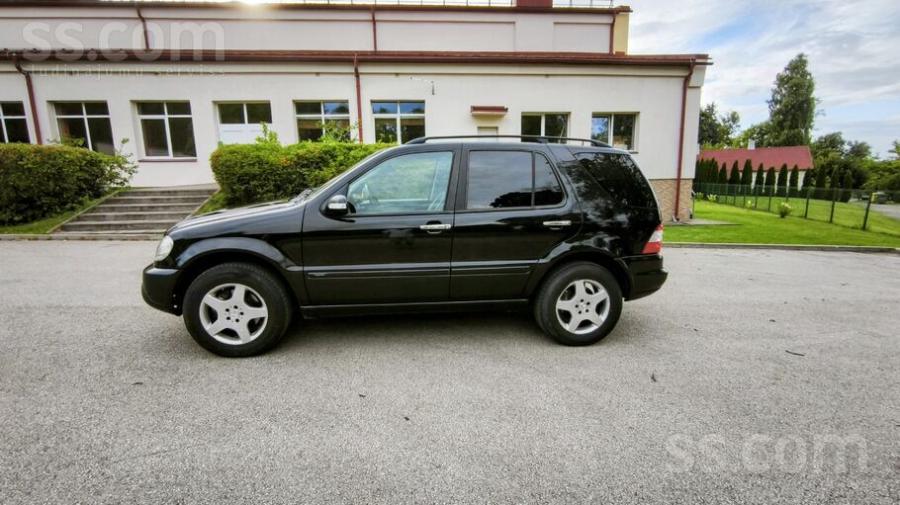 Melns Mercedes-Benz ML 270 2004 Ludza, ar dzinēja tilpumu 2.70 L un nobraukumu 0 tūkst. km par 4200 €, foto 3 vietnē AUTOMOTO.COM.LV