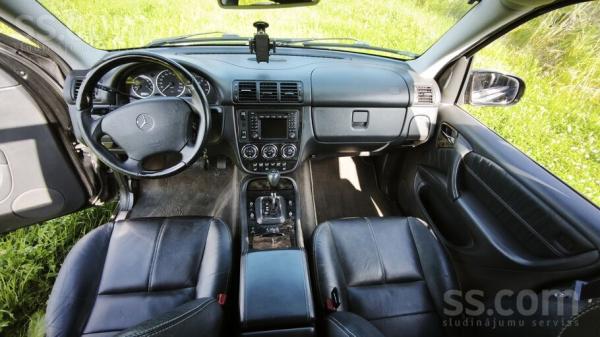 Melns Mercedes-Benz ML 270 2004 Ludza, ar dzinēja tilpumu 2.70 L un nobraukumu 0 tūkst. km par 4200 €, foto 9 vietnē AUTOMOTO.COM.LV