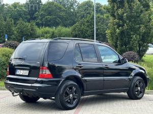 Melns Mercedes-Benz ML 270 2005 Rīga, ar dzinēja tilpumu 2.70 L un nobraukumu 360 tūkst. km par 1850 €, foto 8 vietnē AUTOMOTO.COM.LV