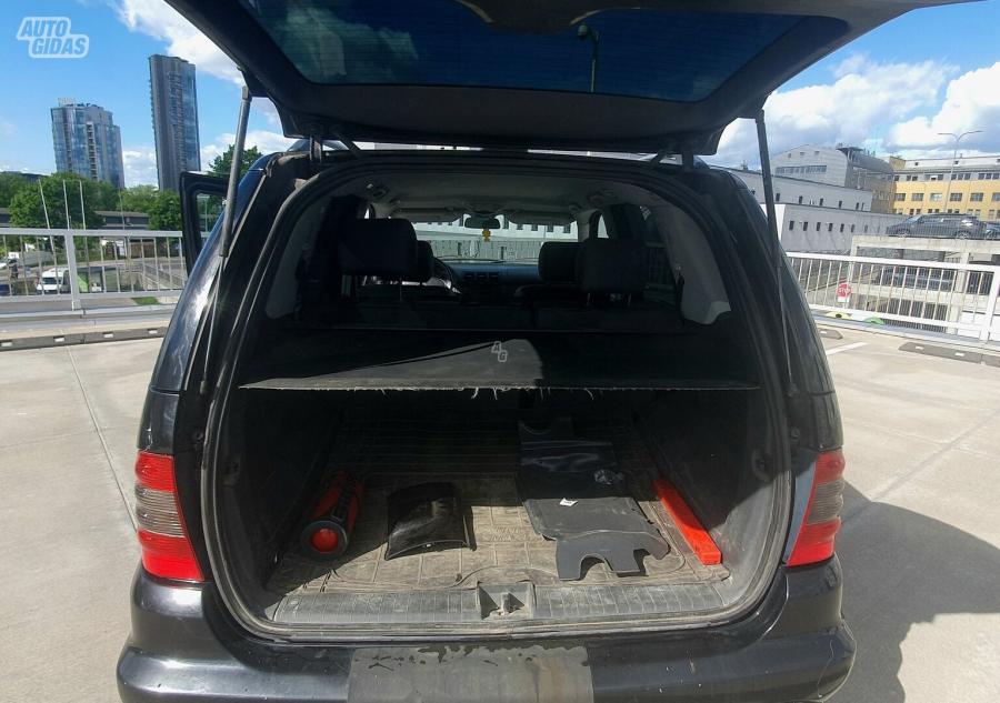 Melns Mercedes-Benz ML 270 2005 Viļņa, ar dzinēja tilpumu 2.70 L un nobraukumu 300 tūkst. km par 2450 €, foto 15 vietnē AUTOMOTO.COM.LV