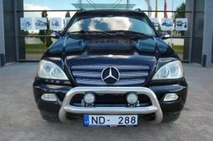 Melns Mercedes-Benz ML 270 2005 Jēkabpils, ar dzinēja tilpumu 2.70 L un nobraukumu 303 tūkst. km par 4700 €, foto 5 vietnē AUTOMOTO.COM.LV