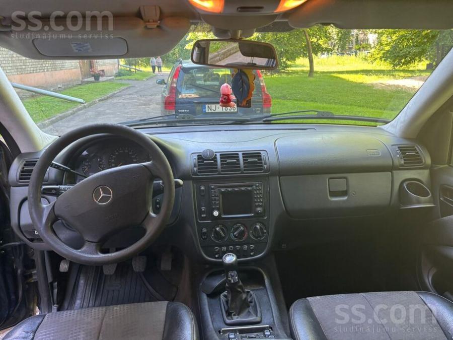 Zils Mercedes-Benz ML 270 2000 Rīga, ar dzinēja tilpumu 2.70 L un nobraukumu 383 tūkst. km par 2500 €, foto 9 vietnē AUTOMOTO.COM.LV