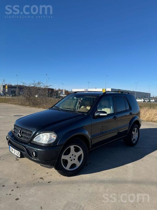 Zils Mercedes-Benz ML 270 2001 Rīga, ar dzinēja tilpumu 2.70 L un nobraukumu 0 tūkst. km par 3100 €, foto 1 vietnē AUTOMOTO.COM.LV