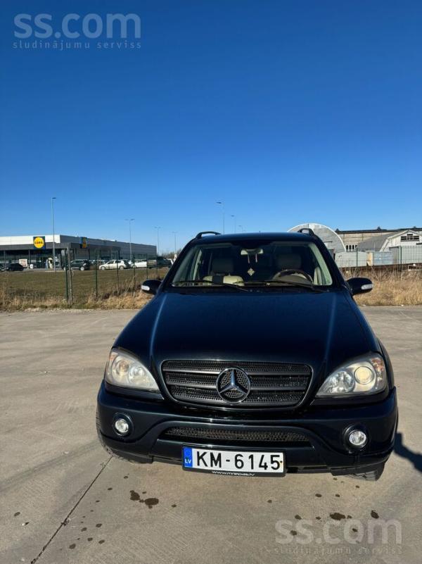Zils Mercedes-Benz ML 270 2001 Rīga, ar dzinēja tilpumu 2.70 L un nobraukumu 0 tūkst. km par 3100 €, foto 2 vietnē AUTOMOTO.COM.LV
