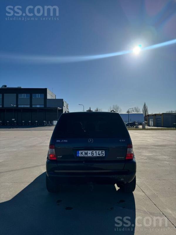 Zils Mercedes-Benz ML 270 2001 Rīga, ar dzinēja tilpumu 2.70 L un nobraukumu 0 tūkst. km par 3100 €, foto 5 vietnē AUTOMOTO.COM.LV