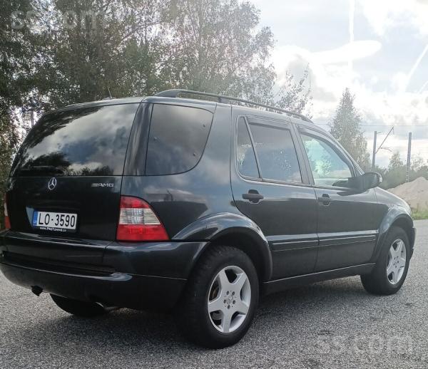 Zils Mercedes-Benz ML 270 2002 Rīga, ar dzinēja tilpumu 2.70 L un nobraukumu 411 tūkst. km par 5000 €, foto 4 vietnē AUTOMOTO.COM.LV