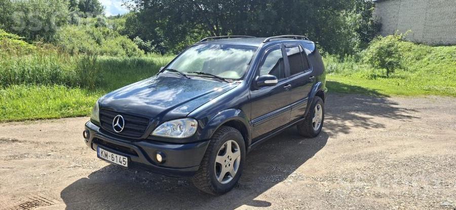 Zils Mercedes-Benz ML 270 2002 Alūksne, ar dzinēja tilpumu 2.70 L un nobraukumu 382 tūkst. km par 3700 €, foto 1 vietnē AUTOMOTO.COM.LV