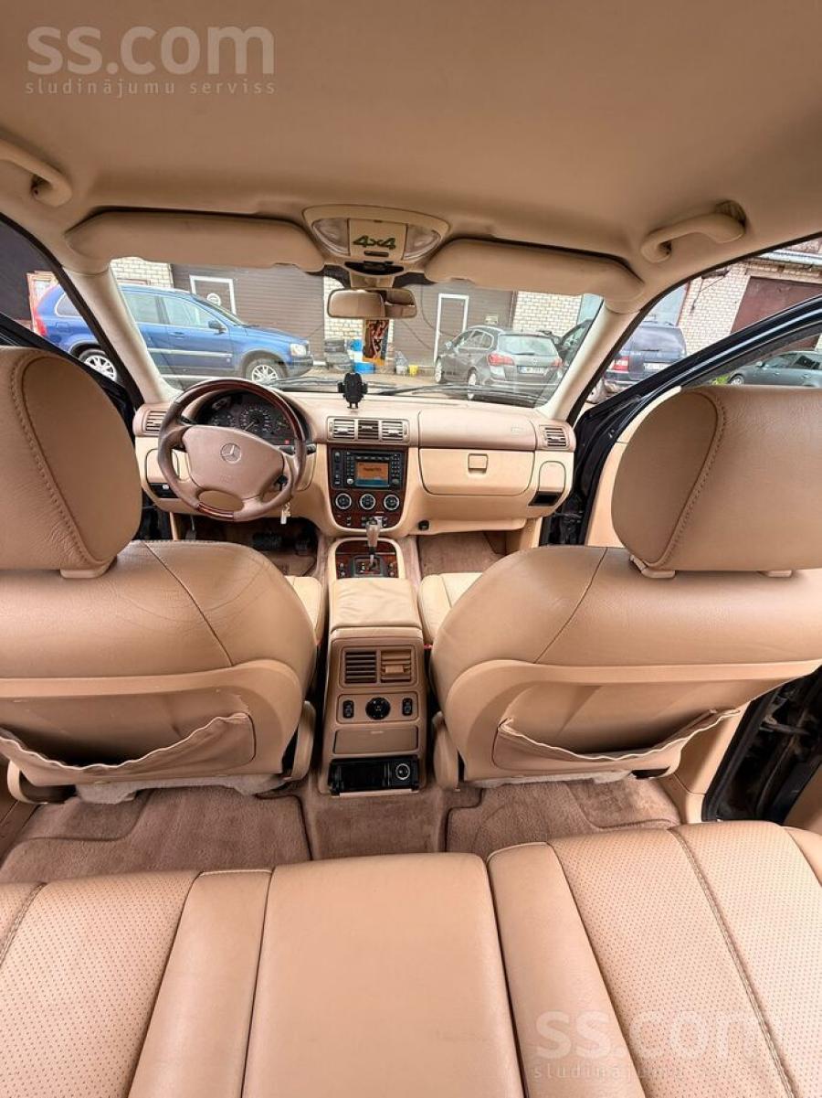 Zils Mercedes-Benz ML 270 2002 Alūksne, ar dzinēja tilpumu 2.70 L un nobraukumu 382 tūkst. km par 3700 €, foto 13 vietnē AUTOMOTO.COM.LV