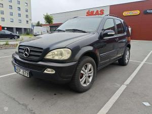 Zils Mercedes-Benz ML 270 2002 Viļņa, ar dzinēja tilpumu 2.69 L un nobraukumu 494 tūkst. km par 2800 €, foto 4 vietnē AUTOMOTO.COM.LV