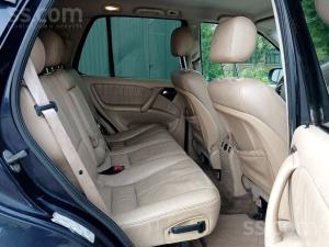 Zils Mercedes-Benz ML 270 2002 Rīga, ar dzinēja tilpumu 2.70 L un nobraukumu 0 tūkst. km par 2290 €, foto 10 vietnē AUTOMOTO.COM.LV