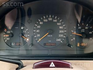 Zils Mercedes-Benz ML 270 2002 Rīga, ar dzinēja tilpumu 2.70 L un nobraukumu 0 tūkst. km par 2290 €, foto 21 vietnē AUTOMOTO.COM.LV