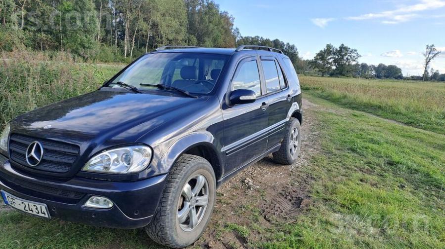 Zils Mercedes-Benz ML 270 2002 Aizkraukle, ar dzinēja tilpumu 2.70 L un nobraukumu 303 tūkst. km par 2500 €, foto 3 vietnē AUTOMOTO.COM.LV