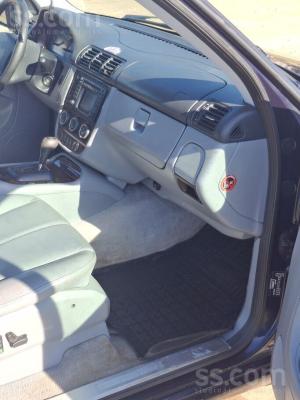 Zils Mercedes-Benz ML 270 2003 Jēkabpils, ar dzinēja tilpumu 2.70 L un nobraukumu 261 tūkst. km par 3450 €, foto 8 vietnē AUTOMOTO.COM.LV