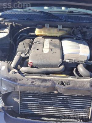 Zils Mercedes-Benz ML 270 2003 Jēkabpils, ar dzinēja tilpumu 2.70 L un nobraukumu 261 tūkst. km par 3450 €, foto 12 vietnē AUTOMOTO.COM.LV