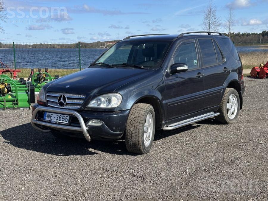 Синий Мерседес МЛ 270 2003 в Прейли, объемом двигателя 2.70 л и пробегом 284 тыс. км за 2800 €, фото 1 на AUTOMOTO.COM.LV