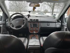 Blue Mercedes-Benz ML 270 2003 in Grobiņa, with an engine capacity of 2.70 L and mileage of 333 thousand km for 2800 €, photo 9 on AUTOMOTO.COM.LV