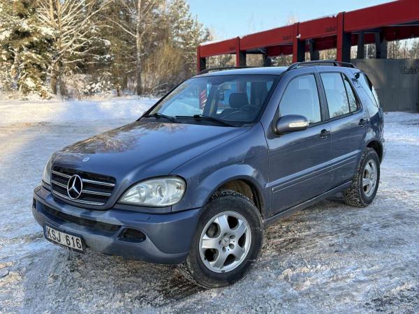 Zils Mercedes-Benz ML 270 2004 Viļņa, ar dzinēja tilpumu 2.70 L un nobraukumu 355 tūkst. km par 2600 €, foto 2 vietnē AUTOMOTO.COM.LV