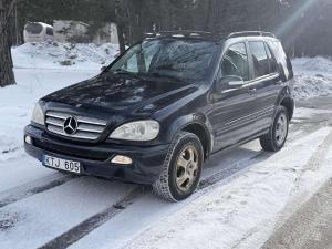 Blue Mercedes-Benz ML 270 2004 in Vilnius, with an engine capacity of 2.69 L and mileage of 350 thousand km for 2700 €, photo 2 on AUTOMOTO.COM.LV