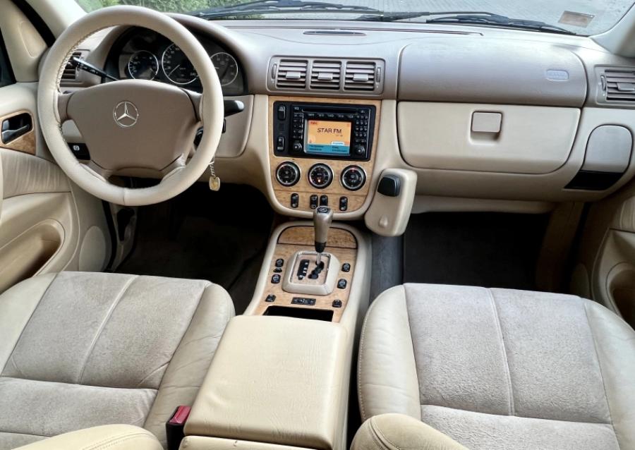 Zils Mercedes-Benz ML 270 2004 Rīga, ar dzinēja tilpumu 2.70 L un nobraukumu 261 tūkst. km par 4200 €, foto 8 vietnē AUTOMOTO.COM.LV
