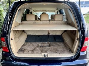 Zils Mercedes-Benz ML 270 2004 Rīga, ar dzinēja tilpumu 2.70 L un nobraukumu 261 tūkst. km par 4200 €, foto 9 vietnē AUTOMOTO.COM.LV