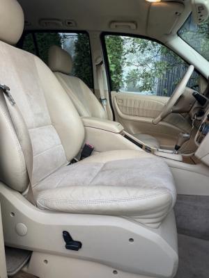 Zils Mercedes-Benz ML 270 2004 Rīga, ar dzinēja tilpumu 2.70 L un nobraukumu 261 tūkst. km par 4200 €, foto 10 vietnē AUTOMOTO.COM.LV