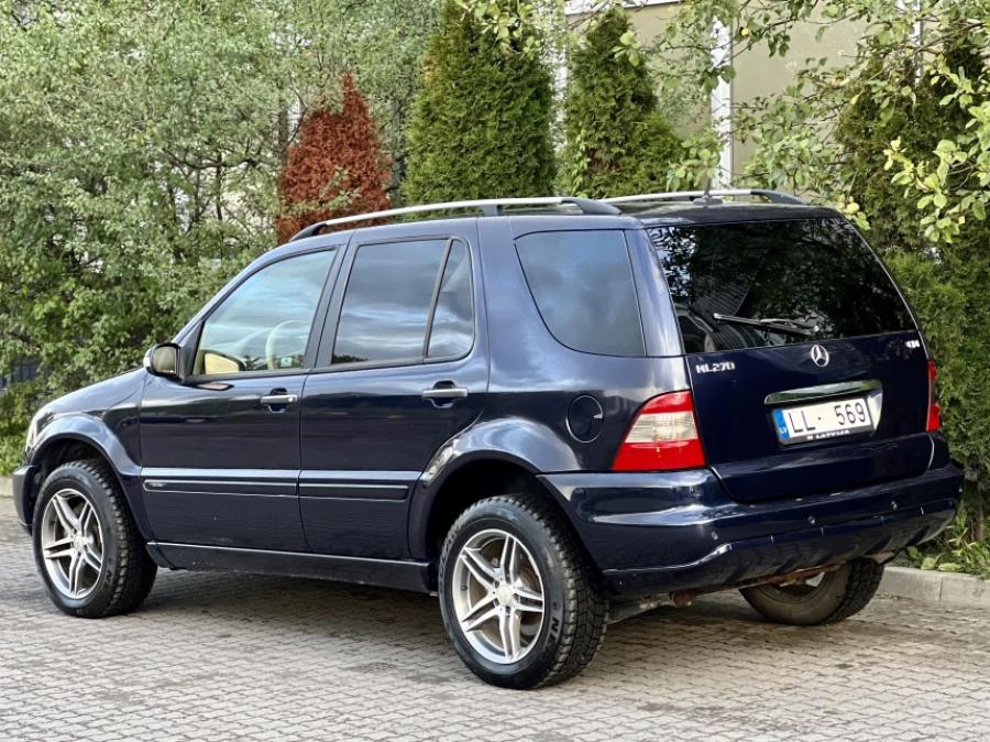 Zils Mercedes-Benz ML 270 2004 Rīga, ar dzinēja tilpumu 2.70 L un nobraukumu 261 tūkst. km par 4200 €, foto 21 vietnē AUTOMOTO.COM.LV