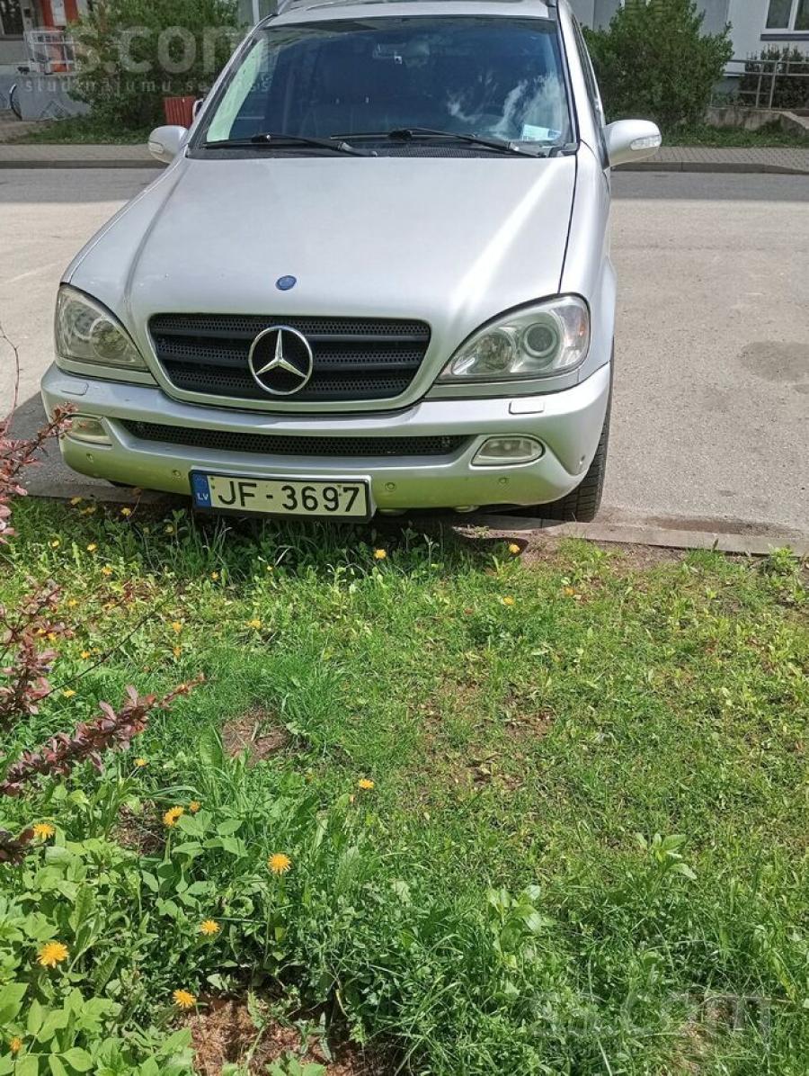 Mercedes-Benz ML 270 2002 Rīga, ar dzinēja tilpumu 2.70 L un nobraukumu 337 tūkst. km par 3500 €, foto 1 vietnē AUTOMOTO.COM.LV