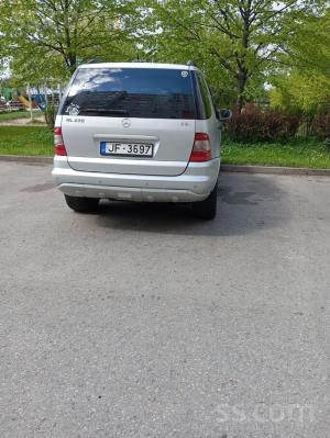 Mercedes-Benz ML 270 2002 Rīga, ar dzinēja tilpumu 2.70 L un nobraukumu 337 tūkst. km par 3500 €, foto 5 vietnē AUTOMOTO.COM.LV