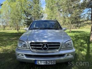Mercedes-Benz ML 270 2002 Preiļi, ar dzinēja tilpumu 2.70 L un nobraukumu 130 tūkst. km par 3700 €, foto 3 vietnē AUTOMOTO.COM.LV