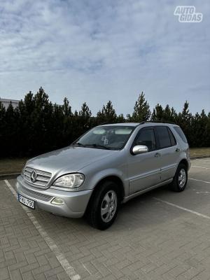 Mercedes-Benz ML 270 2002 Šauļi, ar dzinēja tilpumu 2.70 L un nobraukumu 209 tūkst. km par 2500 €, foto 3 vietnē AUTOMOTO.COM.LV