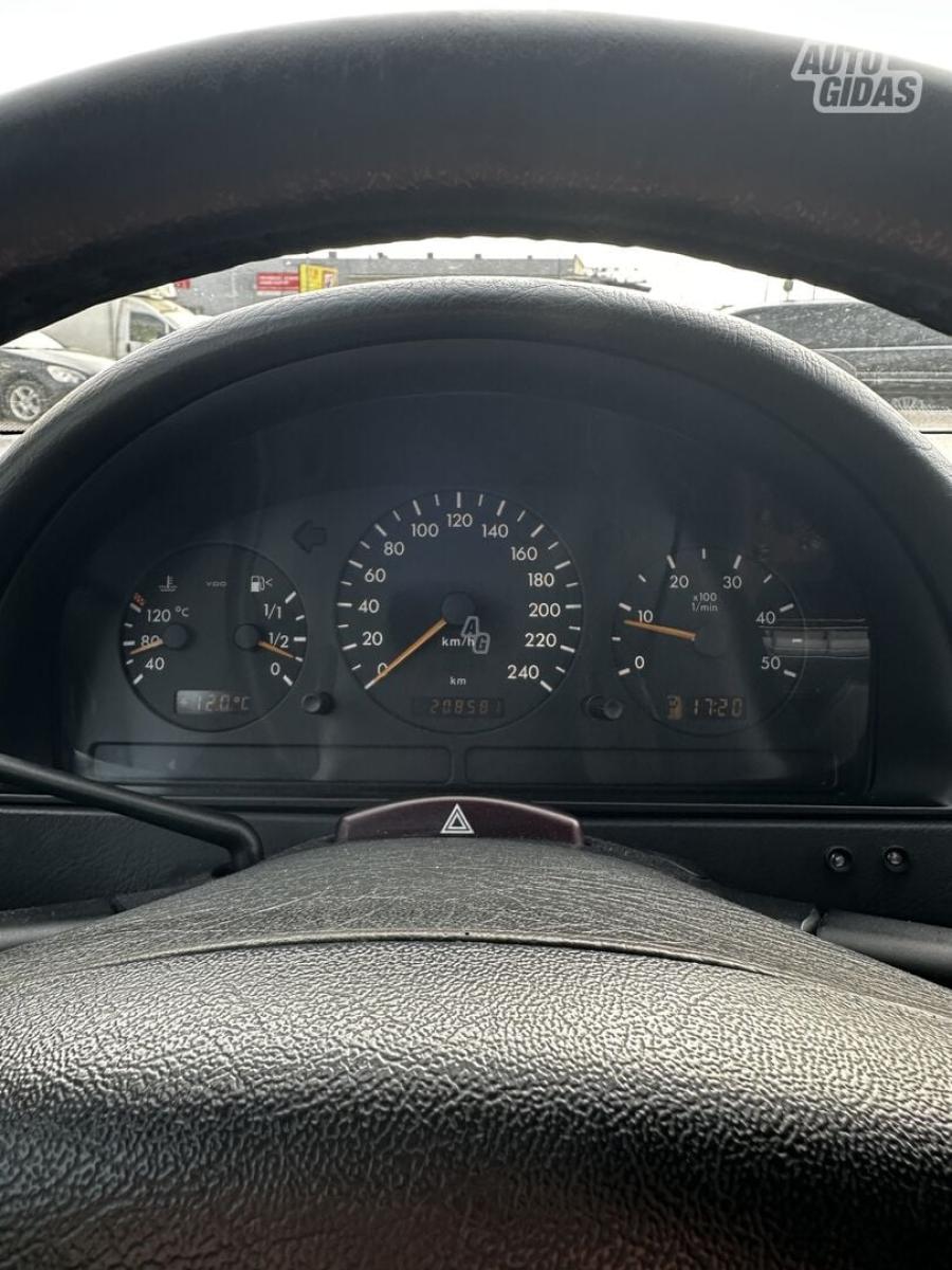 Mercedes-Benz ML 270 2002 Šauļi, ar dzinēja tilpumu 2.70 L un nobraukumu 209 tūkst. km par 2500 €, foto 7 vietnē AUTOMOTO.COM.LV