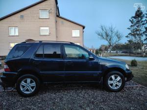 Mercedes-Benz ML 270 2003 in Marijampole, with an engine capacity of 2.70 L and mileage of 420 thousand km for 1850 €, photo 4 on AUTOMOTO.COM.LV