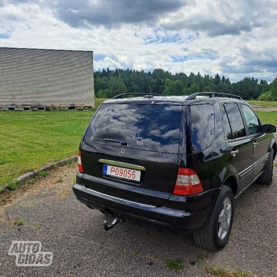 Mercedes-Benz ML 270 2003 Utena, ar dzinēja tilpumu 2.70 L un nobraukumu 300 tūkst. km par 3650 €, foto 9 vietnē AUTOMOTO.COM.LV