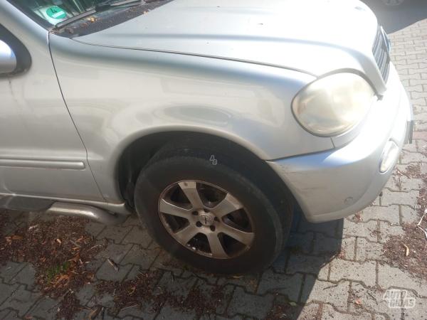 Mercedes-Benz ML 270 2003 Marijampole, ar dzinēja tilpumu 2.70 L un nobraukumu 296 tūkst. km par 2300 €, foto 10 vietnē AUTOMOTO.COM.LV