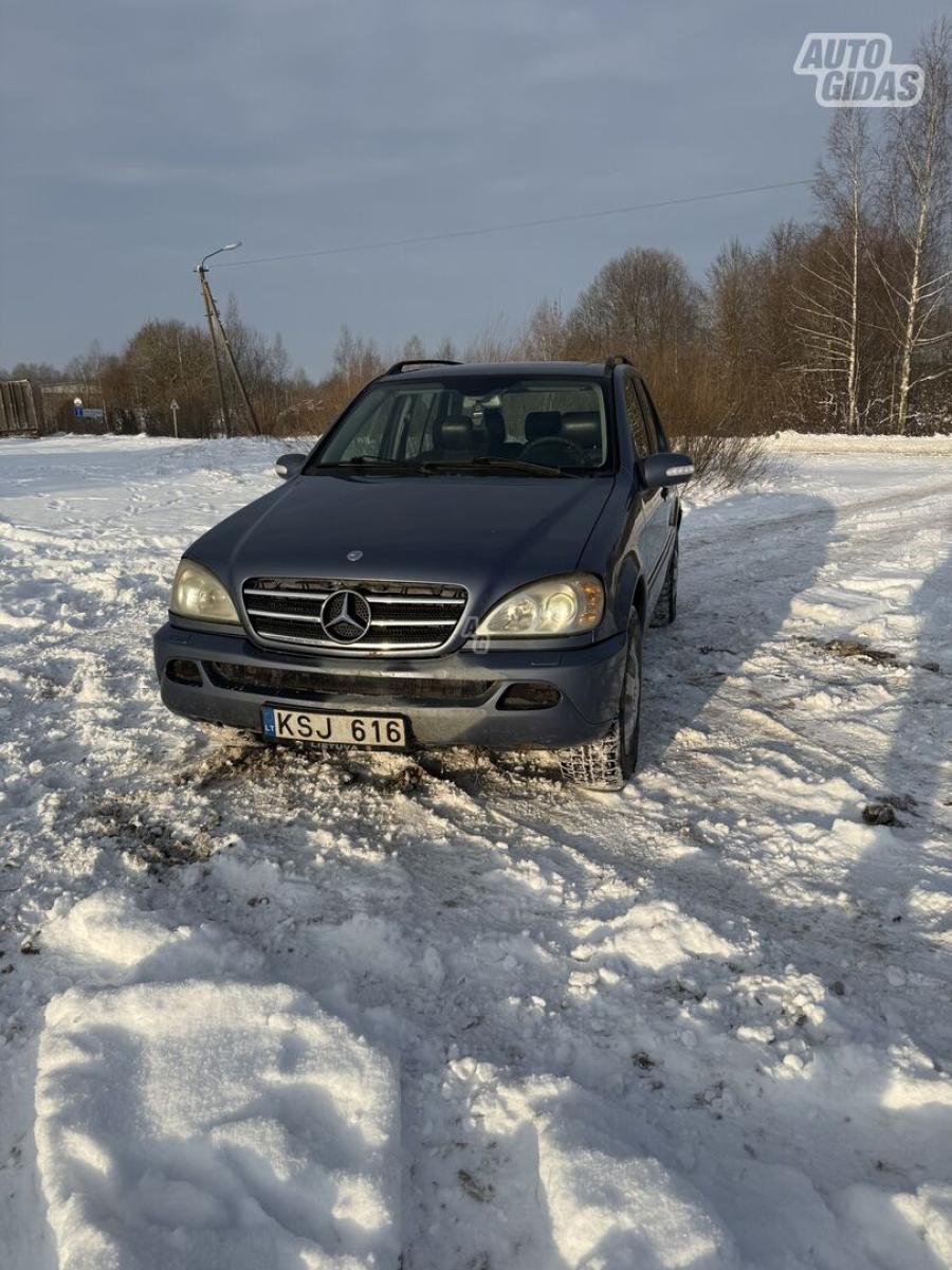 Мерседес МЛ 270 2004 в Вильнюс, объемом двигателя 2.70 л и пробегом 356 тыс. км за 2100 €, фото 1 на AUTOMOTO.COM.LV