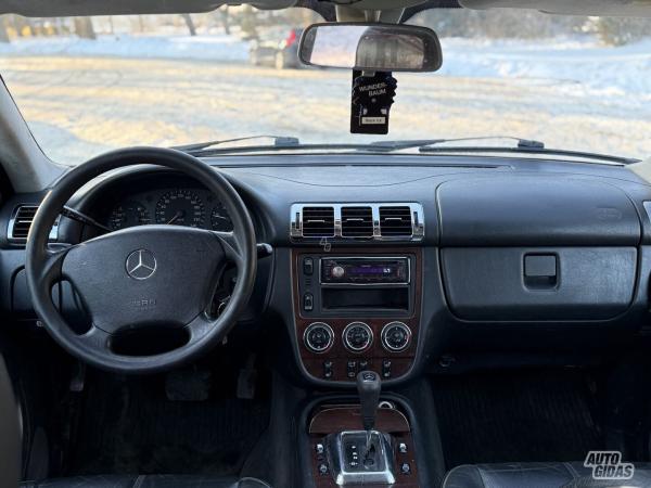Mercedes-Benz ML 270 2004 Viļņa, ar dzinēja tilpumu 2.70 L un nobraukumu 320 tūkst. km par 2600 €, foto 7 vietnē AUTOMOTO.COM.LV
