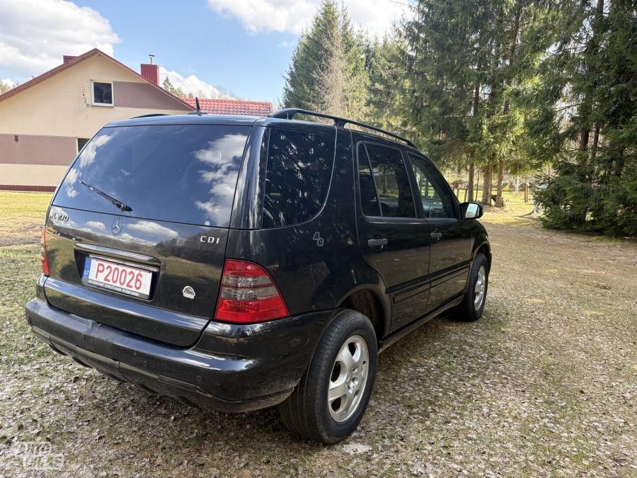 Mercedes-Benz ML 270 2004 in Varena, with an engine capacity of 2.70 L and mileage of 244 thousand km for 3100 €, photo 5 on AUTOMOTO.COM.LV
