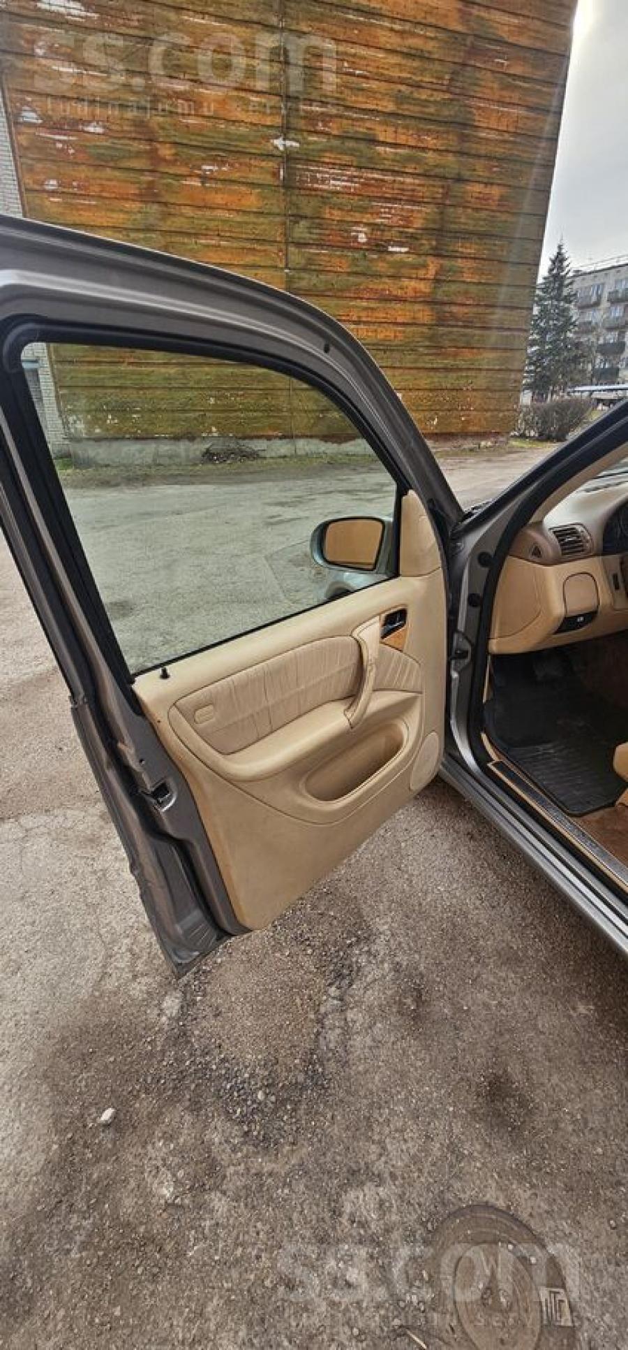 Mercedes-Benz ML 270 2004 Rīga, ar dzinēja tilpumu 2.70 L un nobraukumu 309 tūkst. km par 3500 €, foto 10 vietnē AUTOMOTO.COM.LV