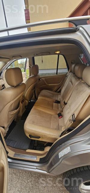 Mercedes-Benz ML 270 2004 Rīga, ar dzinēja tilpumu 2.70 L un nobraukumu 309 tūkst. km par 3500 €, foto 12 vietnē AUTOMOTO.COM.LV