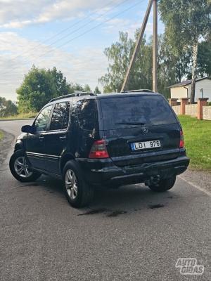 Mercedes-Benz ML 270 2004 Elektrėnai, ar dzinēja tilpumu 2.70 L un nobraukumu 389 tūkst. km par 1600 €, foto 4 vietnē AUTOMOTO.COM.LV