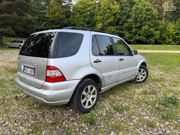 Mercedes-Benz ML 270 2004 in Vilnius, with an engine capacity of 2.70 L and mileage of 450 thousand km for 2300 €, photo 7 on AUTOMOTO.COM.LV
