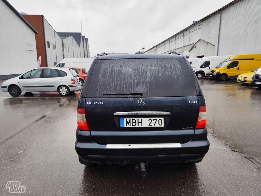 Mercedes-Benz ML 270 2005 Viļņa, ar dzinēja tilpumu 2.70 L un nobraukumu 388 tūkst. km par 2550 €, foto 5 vietnē AUTOMOTO.COM.LV